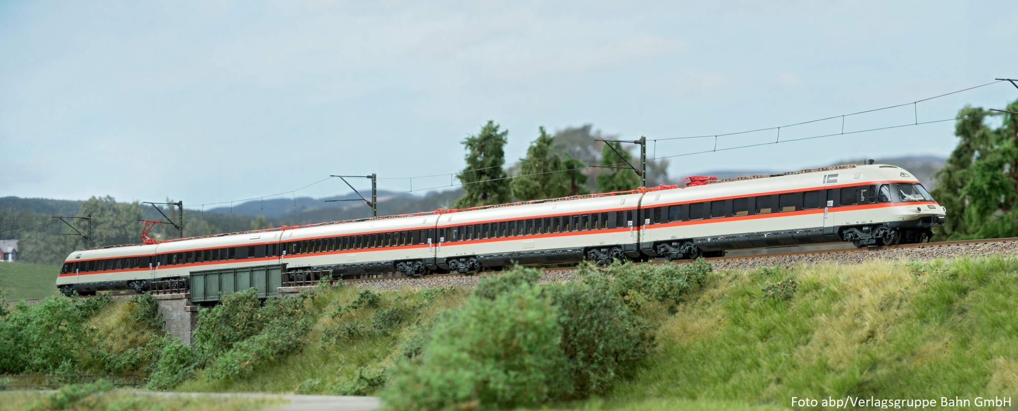 KATO鉄道模型オンラインショッピング (N)西ドイツ国鉄 ET403 IC塗装 4両セット: 現在販売中の商品 - kato