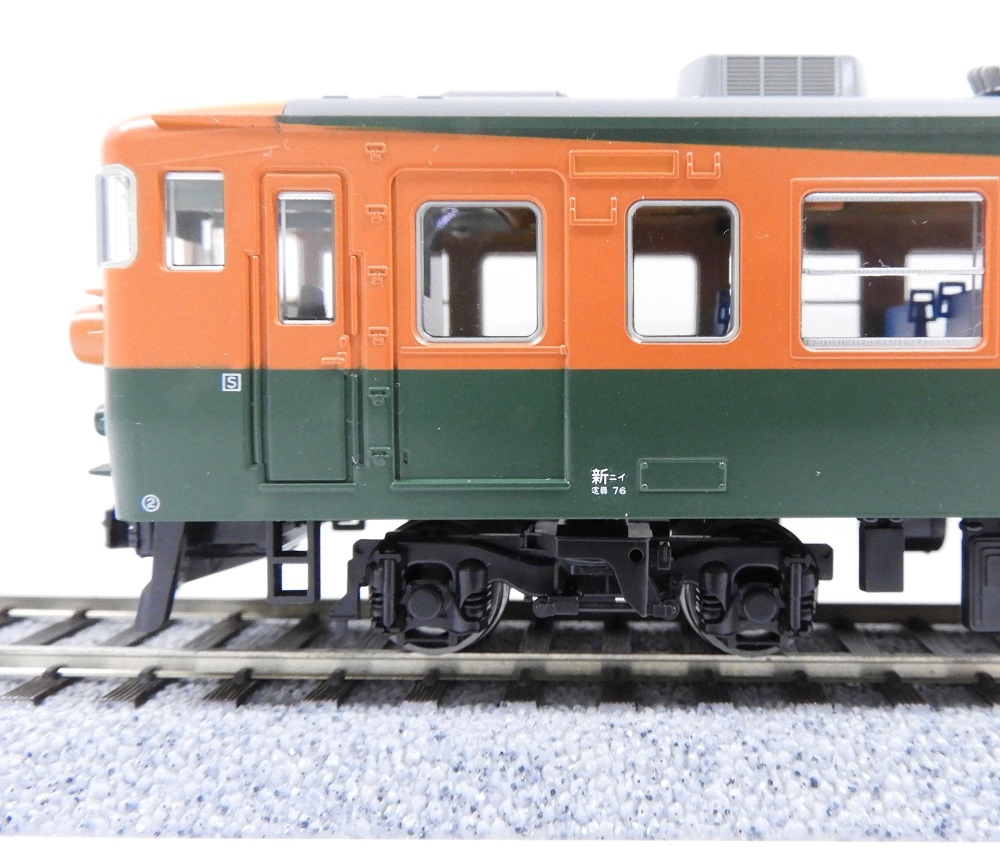 KATO鉄道模型オンラインショッピング (HO)165系3両基本セットパーツ・レタリング取付品: 現在販売中の商品 - kato